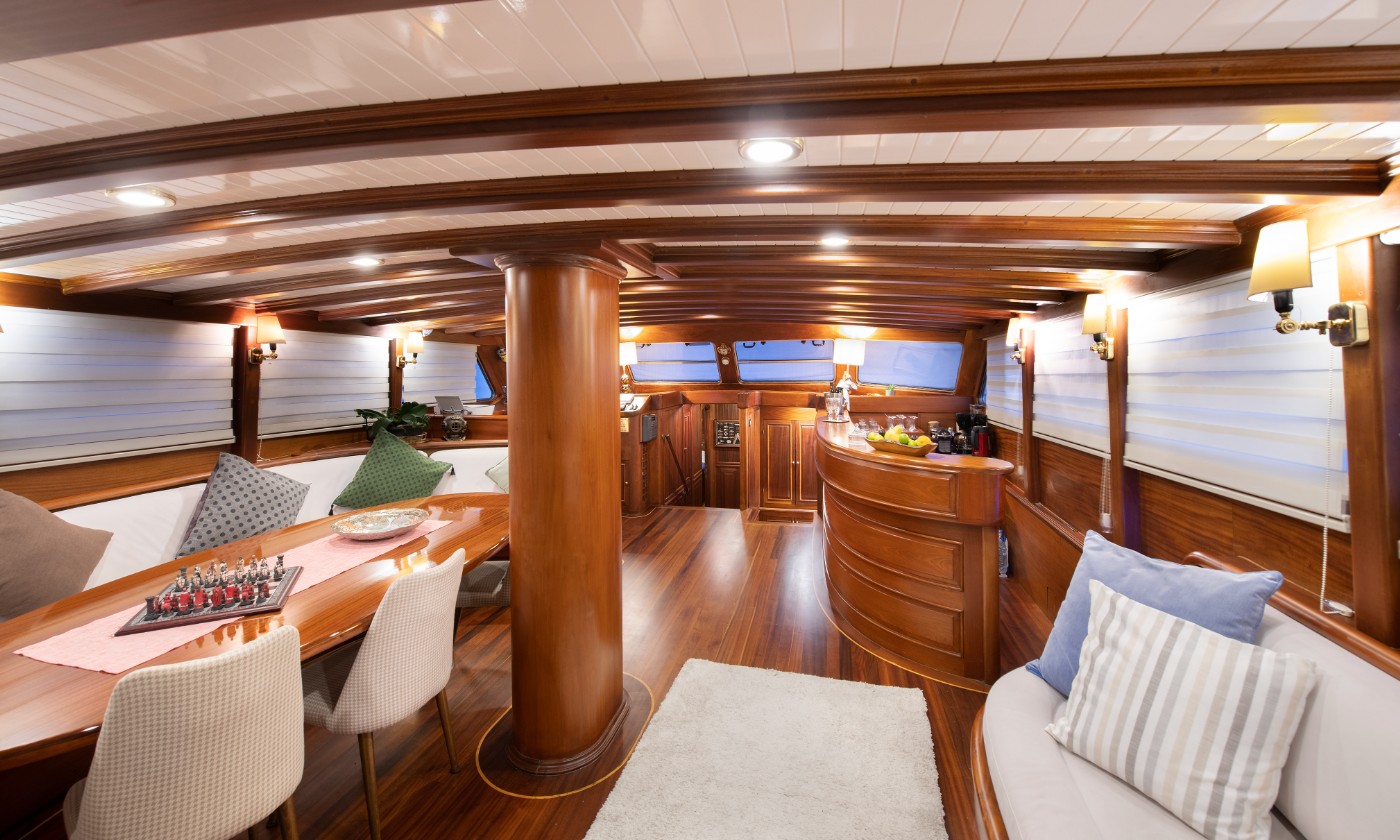 ECCE NAVIGO | Hey Here is Navigo Yachts